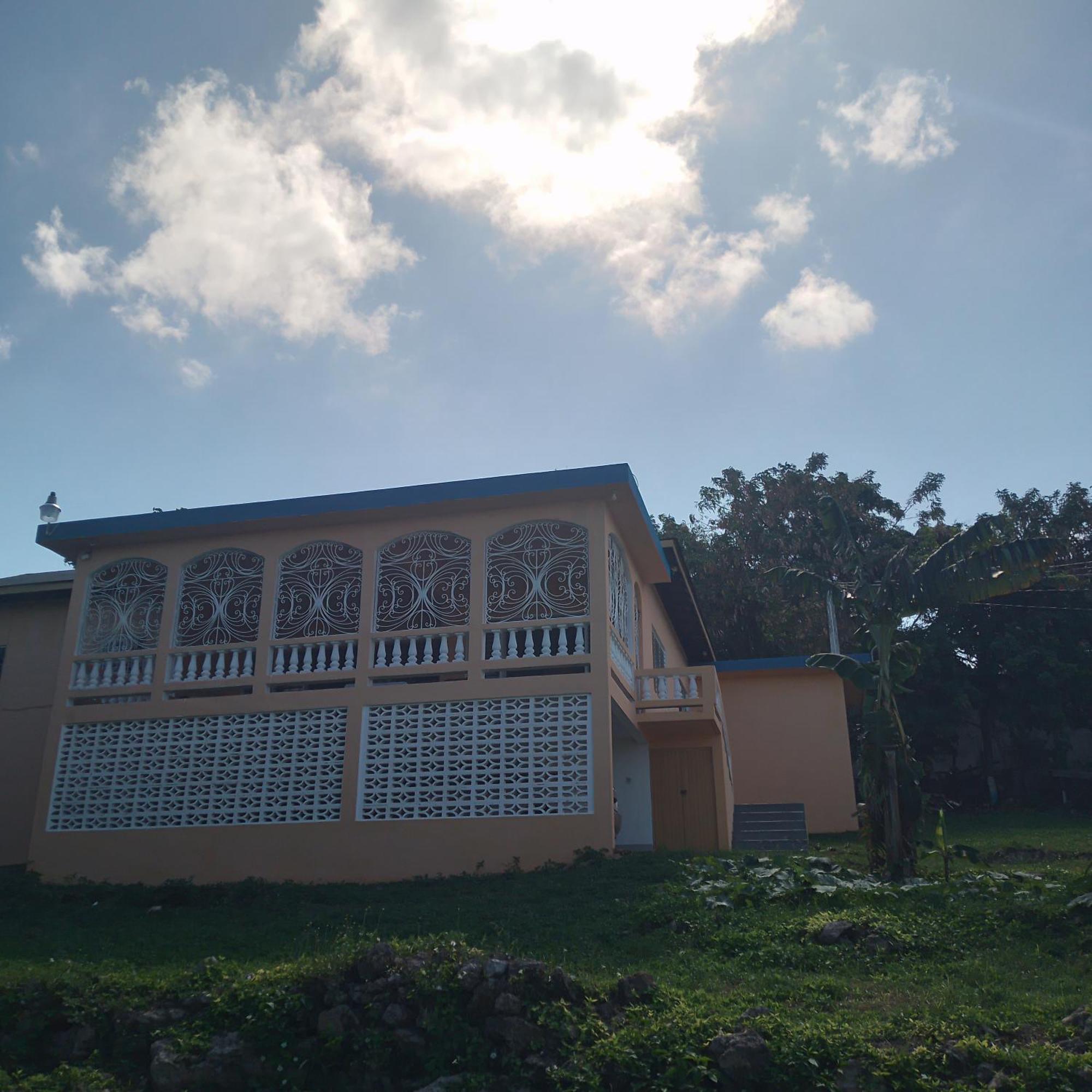 MANGO WALK HOMESTAY, MONTEGO BAY